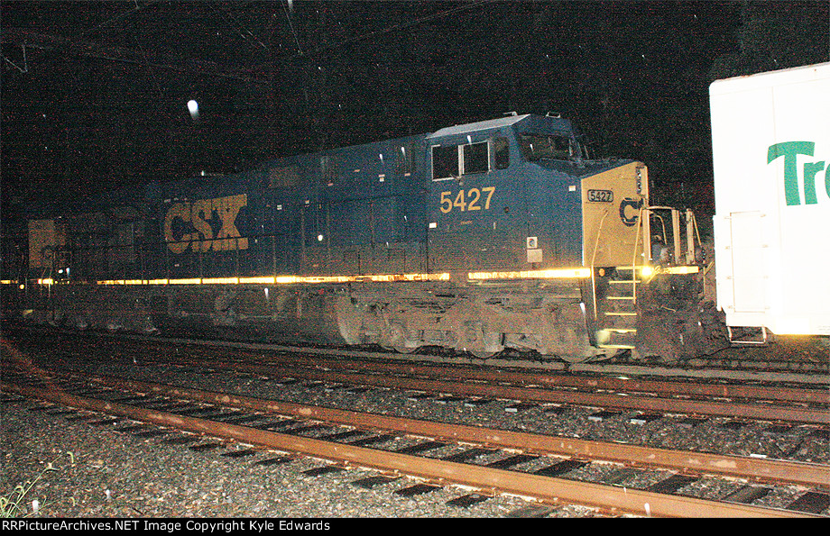 CSX ES40DC #5427 on L740-21